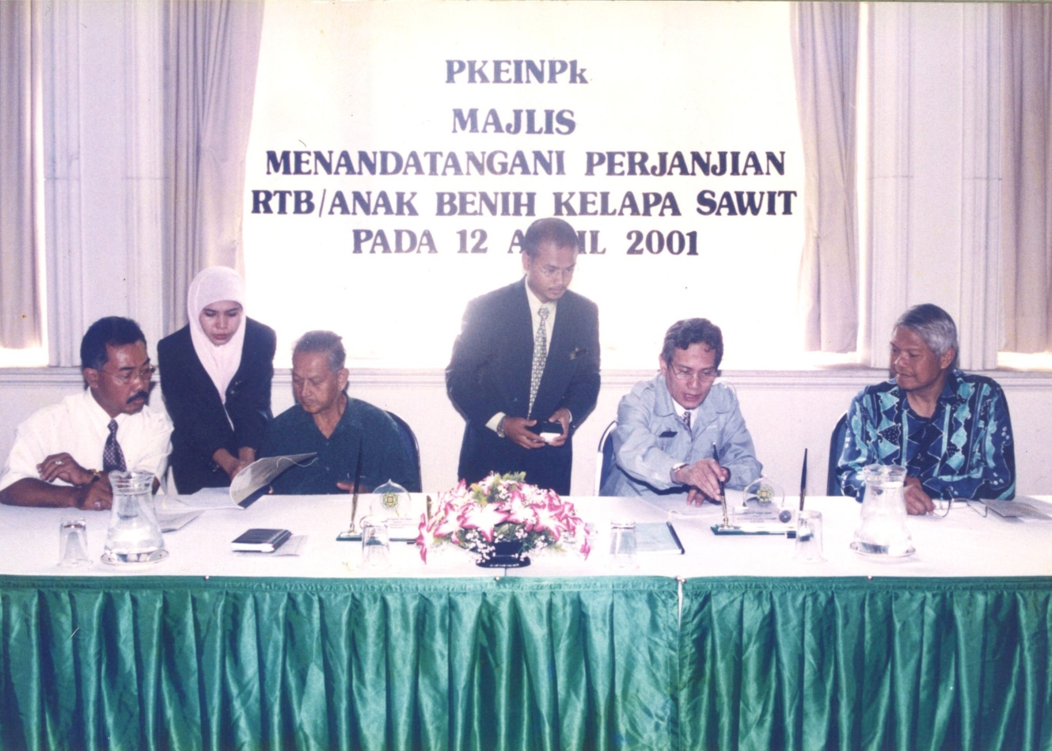 Perladangan - Perbadanan Ekonomi Islam Perak Sdn Bhd